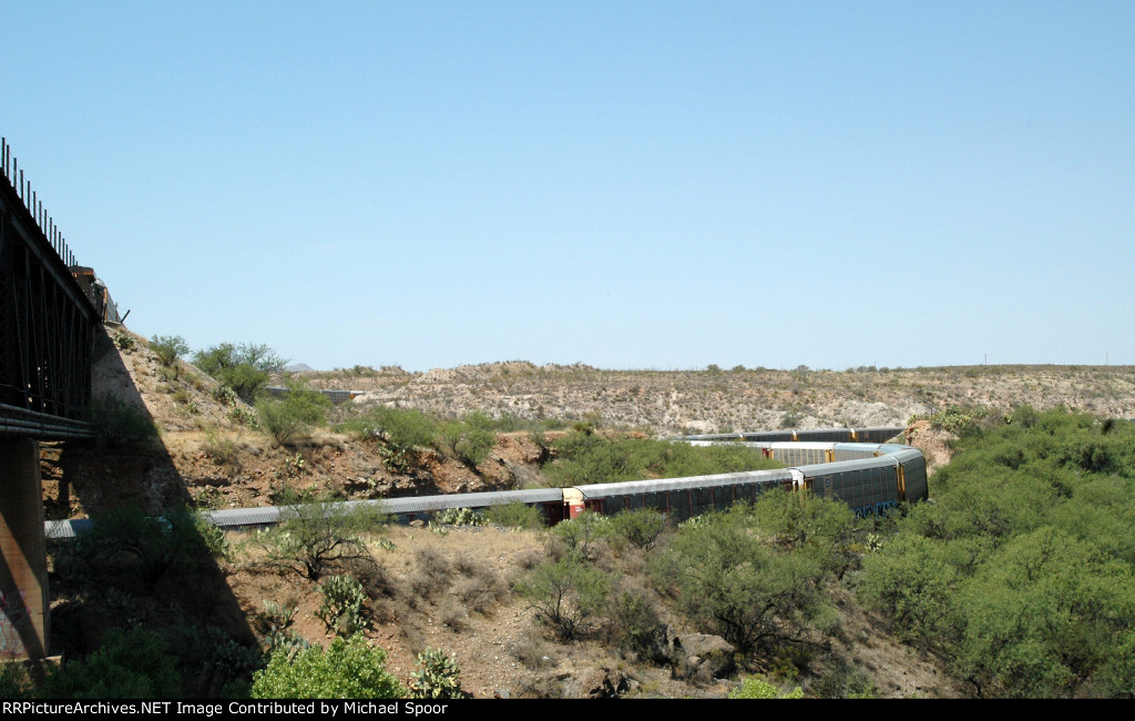 UP DPU crossing over UP Autorack train at Cienega Creek